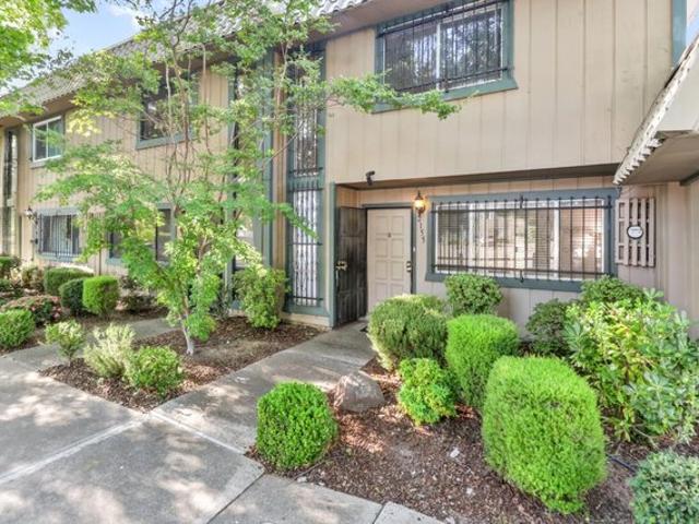 2155 Cottage Way, Sacramento, CA 95825
