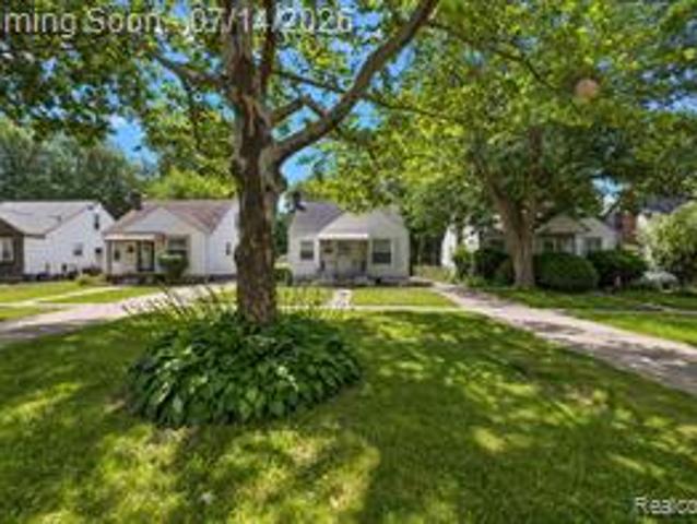 2155 E 8 Mile Road