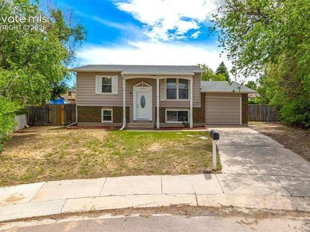2155 Jet Wing Dr, Colorado Springs, CO 80916