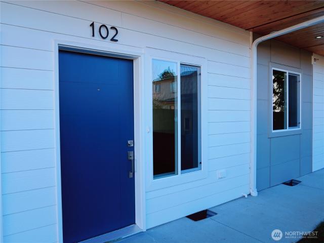 2155 Siddle Loop # 102