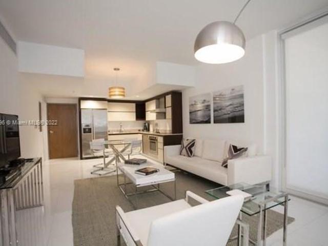2155 Washington Ct #110 Miami Beach, FL 33139