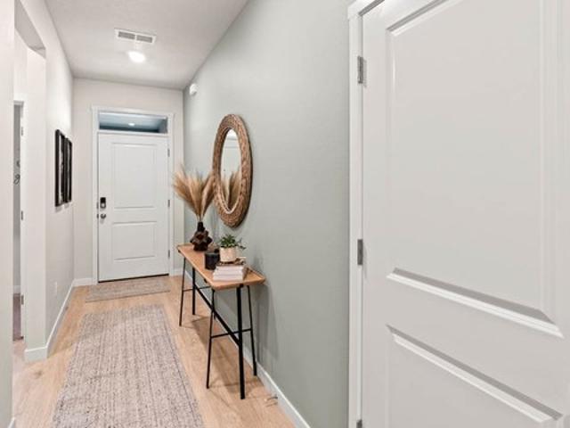 21560 SE Etna Pl, Bend, OR 97702