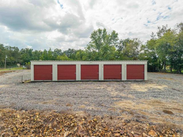 21565 HWY 51