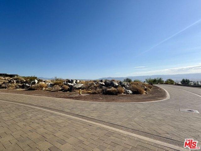 2156 Monument Ct, Palm Springs, CA 92262