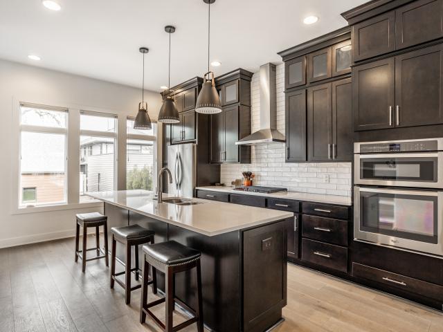 2156 N Alabama St, Indianapolis, IN 46202 | MLS #22095 | Compass