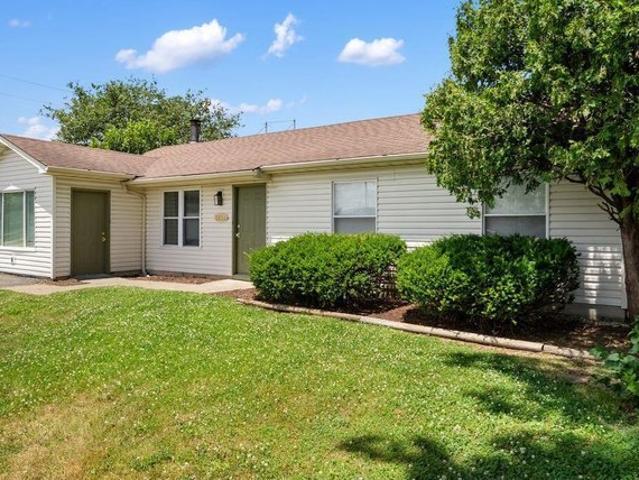 2156 Bridlewood Blvd, Obetz, OH 43207