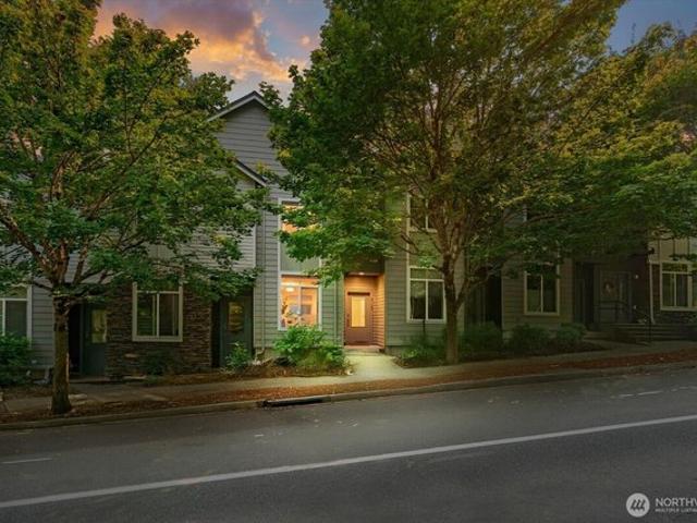 2157 NW Talus Dr, Issaquah, WA 98027