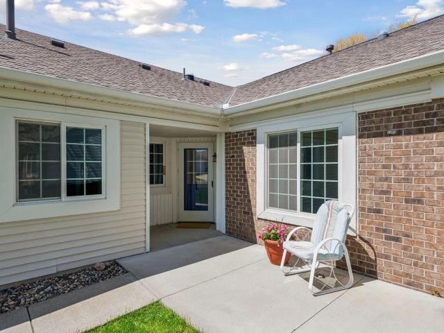 2157 Boulder Pointe, Shakopee, MN 55379 | MLS #7062 | Compass