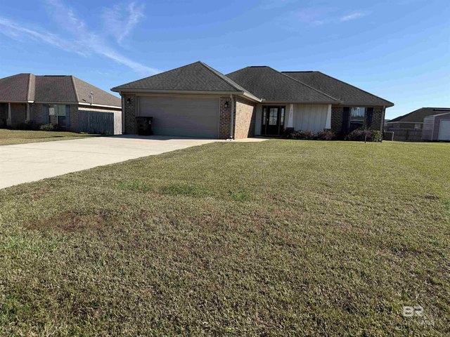 21584 Asher Ln, Robertsdale, AL 36567