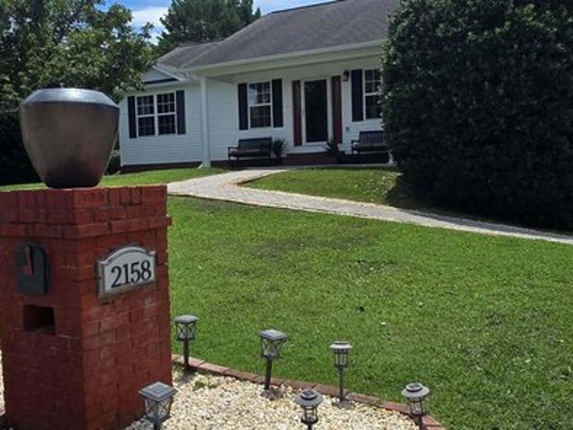2158 Murphys Chapel Dr, Sevierville, TN 37876