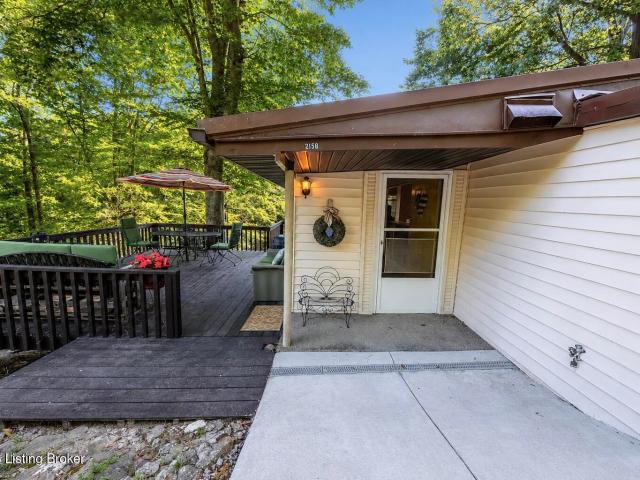 2158 Eveleigh Rd