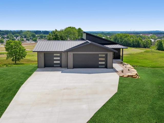 2158 Eastridge Circle