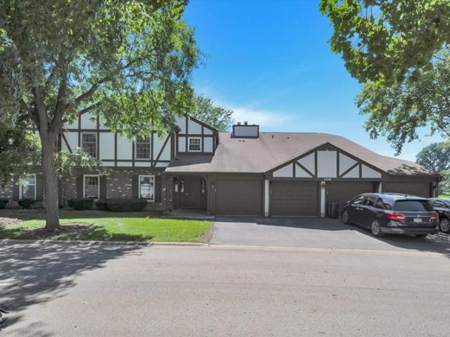2158 Sunderland Ct Apt 201B, Naperville, IL 60565