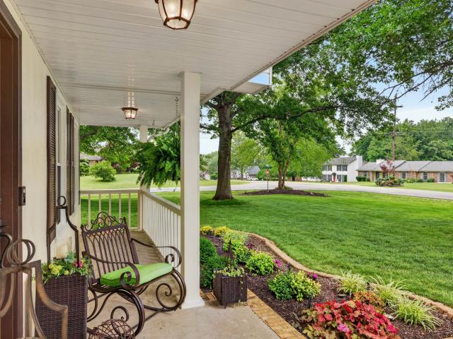 2158 Watertown Pl