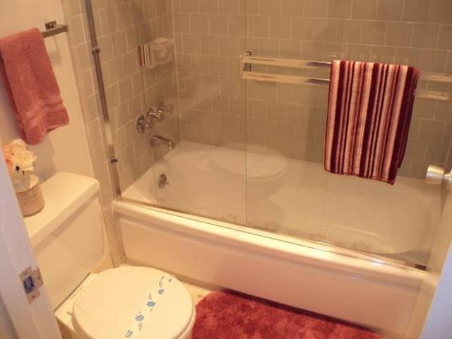 $2158 / 1br Available for Immediate move in, call us for a tour!