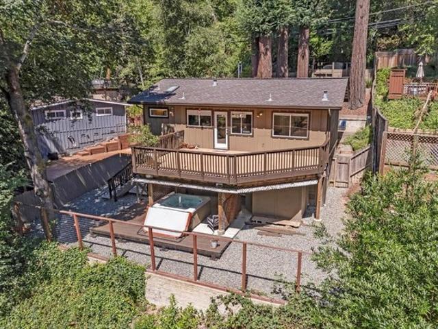 21590 Madrone Dr, Los Gatos, CA 95033