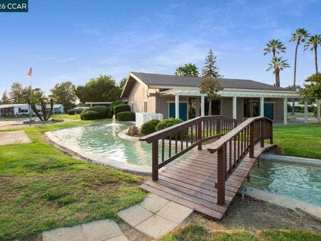 2159 Dalis Dr Unit 106, Concord, CA 94520