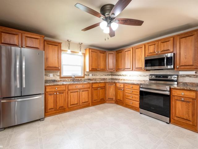 2159 Th Street