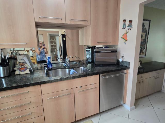 21500 Cypress Hammock Dr, Unit 38E, Boca Raton, FL 33428 | MLS #R11167 | Compass