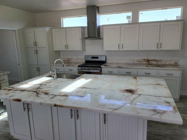 21500 Lassen St Spc 122, Chatsworth, CA 91311