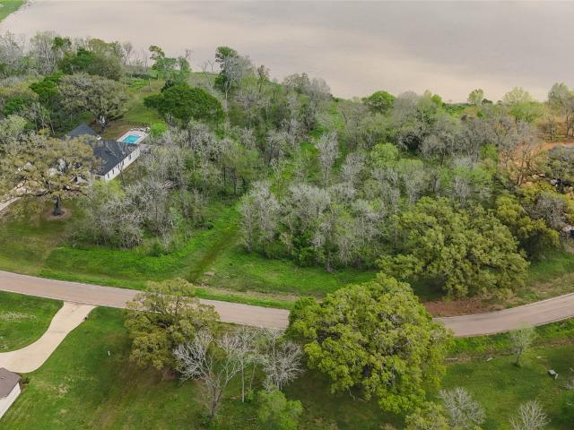 21502 Chenango Lake Drive