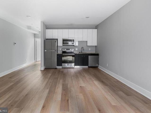 2150 N Front St #2, Philadelphia, PA 19122