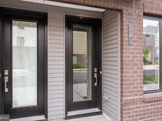 2150 Northbank Place # 143