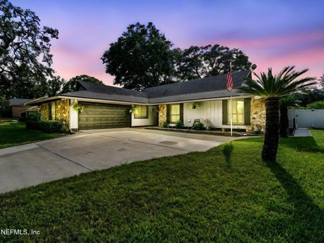 2150 Broad Water Dr, Jacksonville, FL 32225