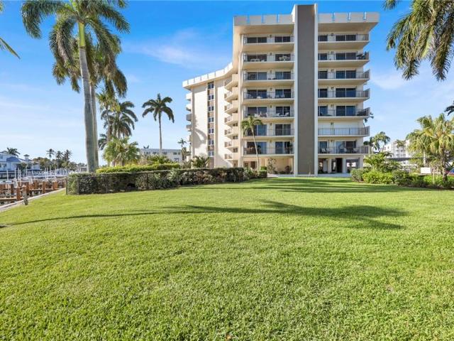 2150 Gulf Shore Blvd N, Unit 609, Naples, FL 34102 | MLS #226012 | Compass