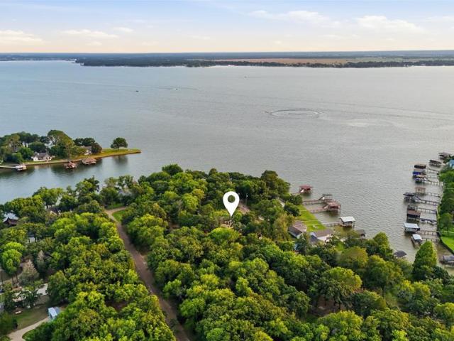 2150 Lakeview Drive