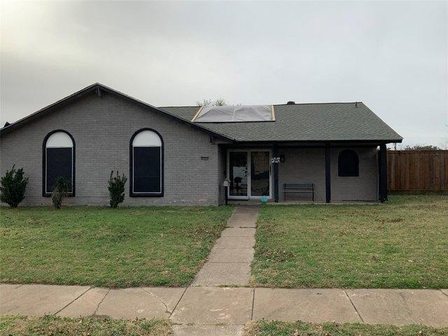 2150 Richwood Dr, Garland, TX 75044