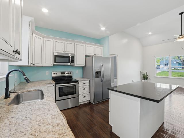 2150 Sunset Dr, White Bluff, TN 37187 | MLS #3178