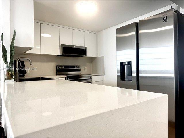 2150 Sans Souci Blvd Unit A909, North Miami, FL 33181