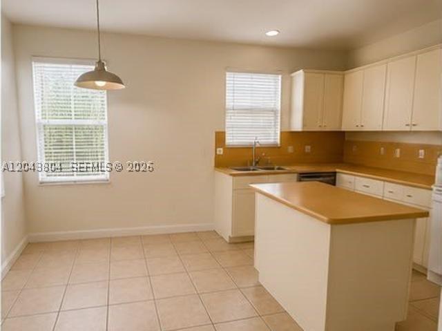 2150 Shoma Dr Unit 226, Royal Palm Beach, FL 33414