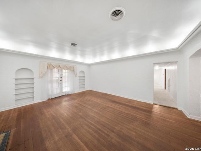 2150 W Summit Ave