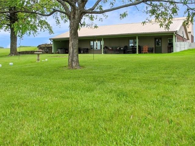 21511 Jennings Rd, Higginsville, MO 64037