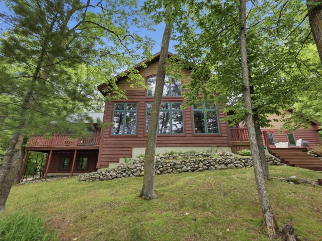 21516 NE Pickerel Lake Road
