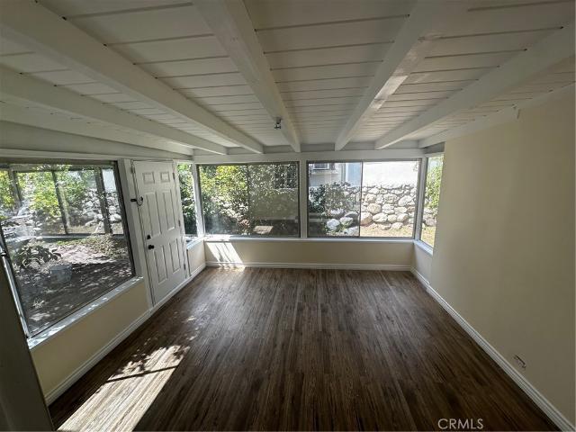2151 N Altadena