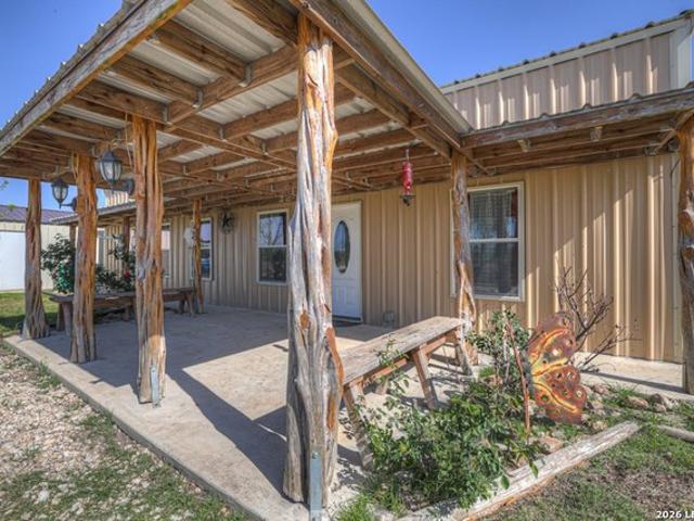 2151 Old Lehmann Rd, Seguin, TX 78155
