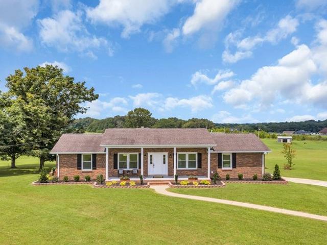 2151 Abiff Rd, Burns, TN 37029