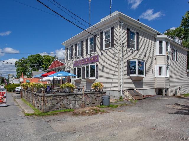 2151 Albany Post Road