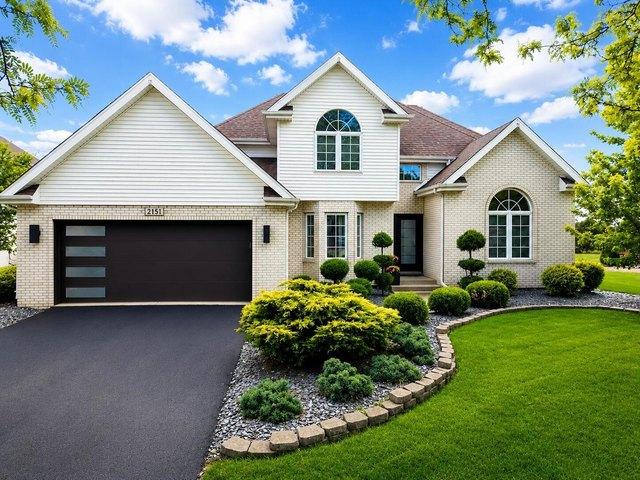 2151 Bluestem Pkwy, Lynwood, IL 60411