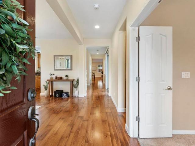 2151 Carmenere St