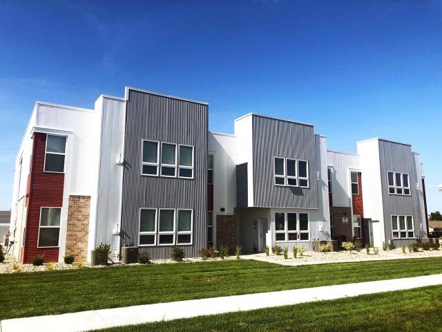 2151 Cottonwood 2 Bedroom Apartment for Rent at 2151 Cottonwood Rd, Ames, IA 50014