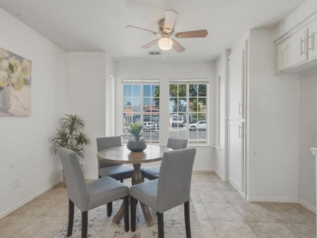 2151 Glarner St, Hollister, CA 95023