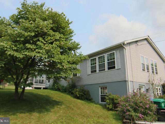 2151 Parkway West