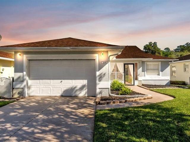 2151 Silver Re Dr, Lakeland, FL 33810