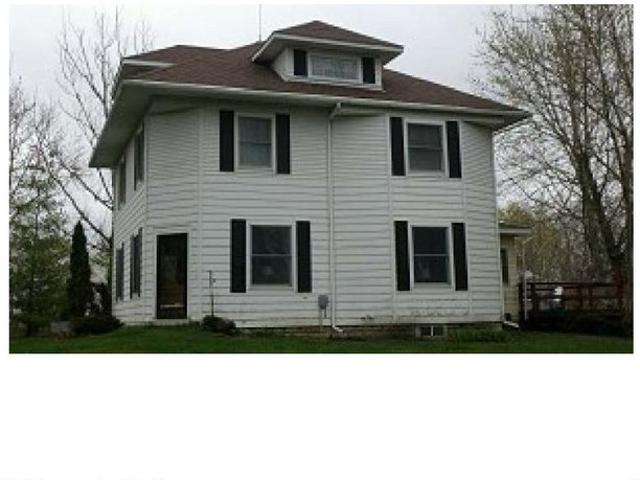 2151 th Ave, DeWitt, IA 52742