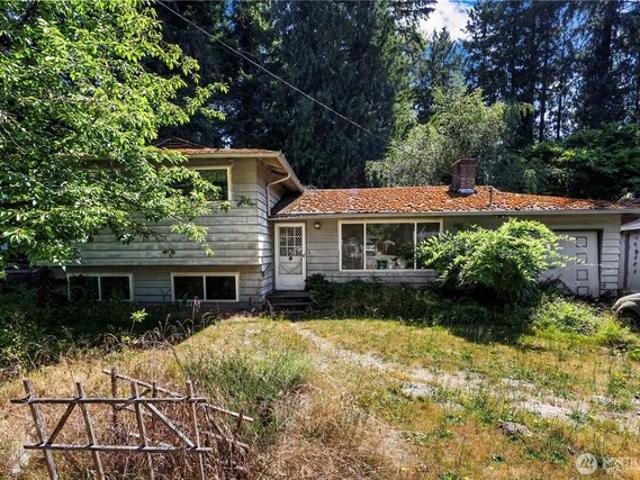 2151 th Pl W, Lynnwood, WA 98036