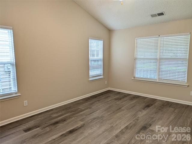 2151 Wexford Way
